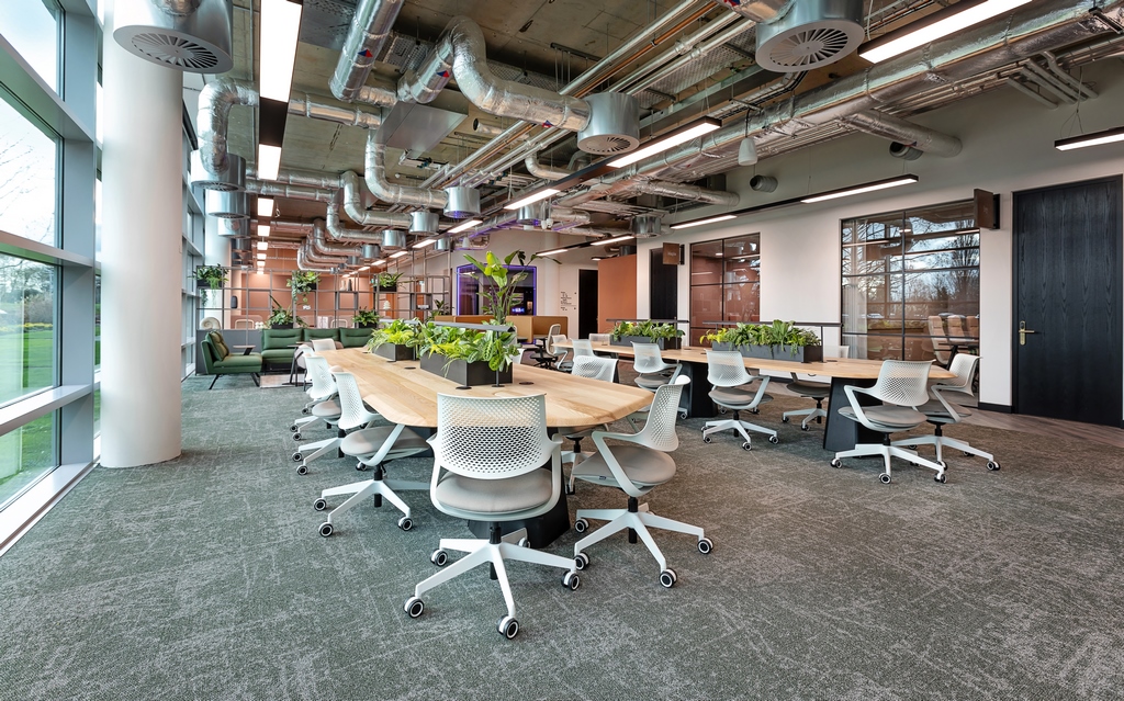 Link Spaces - Serviced Offices, Coworking & Meeting Rooms in Slough